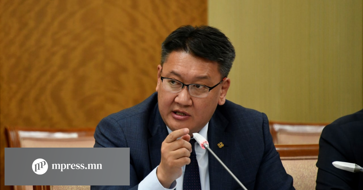 Б Жавхлан Жоомоо алах гэж байгаад байшингаа шатаана гэдэг болчих вий