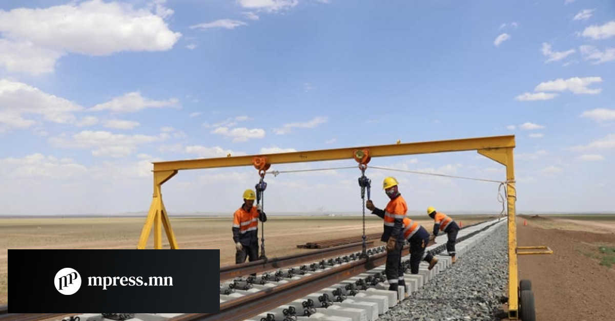 ШУУД Тавантолгой Гашуунсухайтын төмөр замыг нээж тээвэрлэлтийг эхлүүллээ